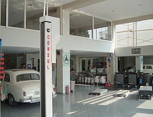 References: Mercedes - Smart, Athens - CONSUL Hebebühnen